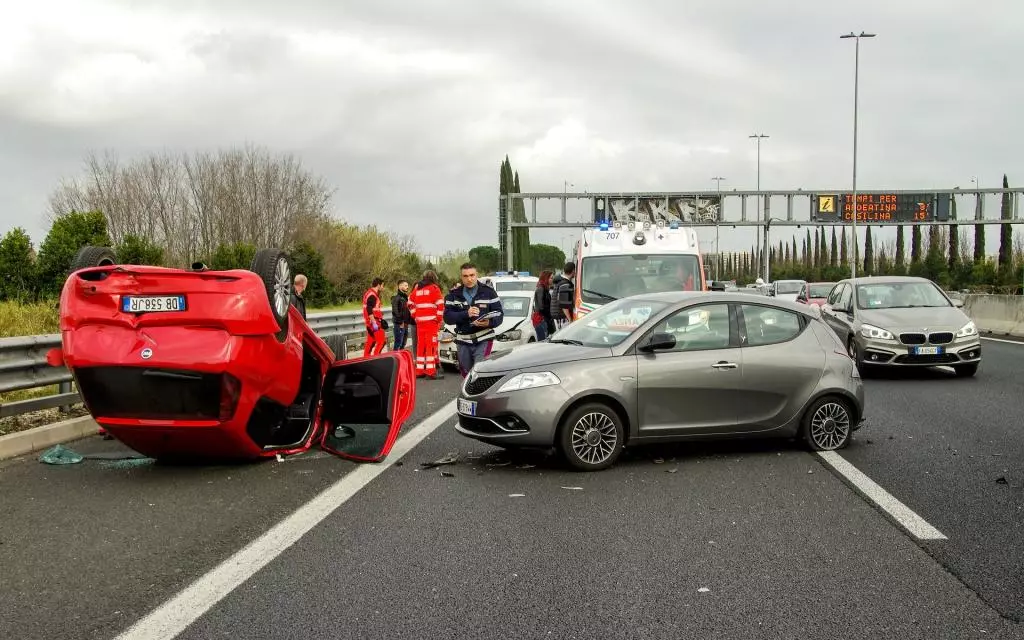 automobilska nesreća