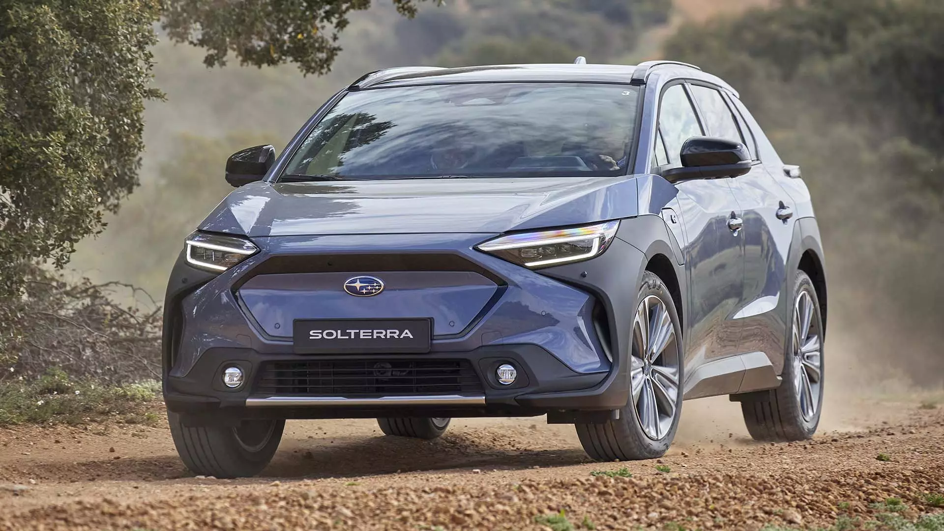 اولین آزمایش Subaru Solterra 2022: یک SUV 100٪ الکتریکی که از میدان نمی ترسد