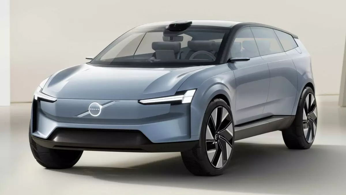 Nowe Volvo Concept Recharge: tak szwedzka marka wyobraża sobie elektryczny samochód przyszłości