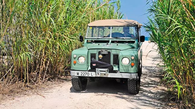 Land Rover Santana 109 Serie II