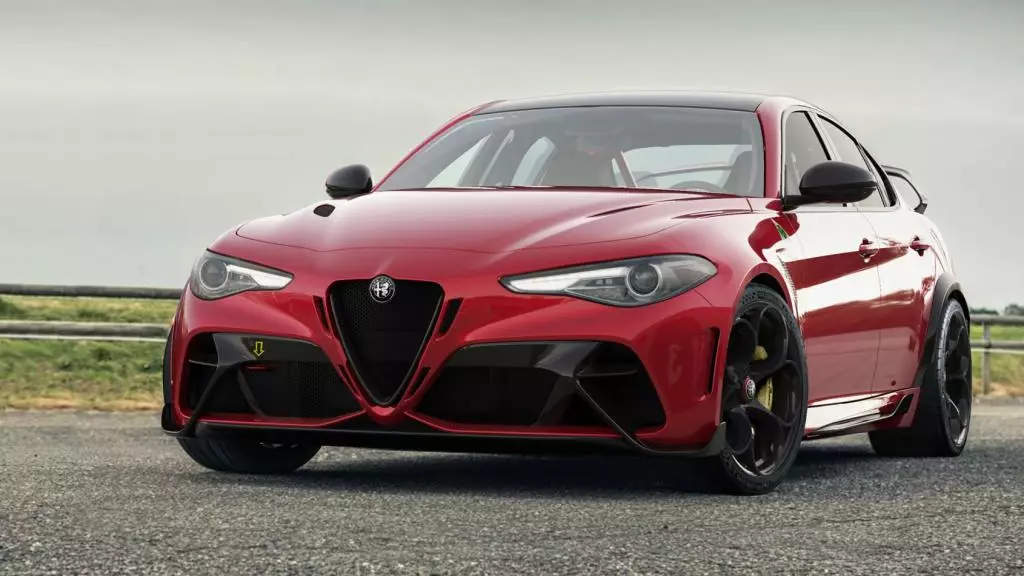 Alfa_Romeo_Giulia_GTA_nje_mbele