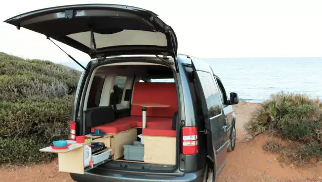 Kits d'accessoires auto-installables pour personnaliser votre propre camping-car