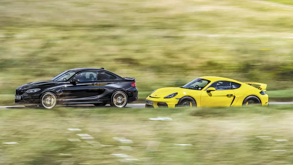 I-Porsche Cayman GT4 vs BMW M2 CS