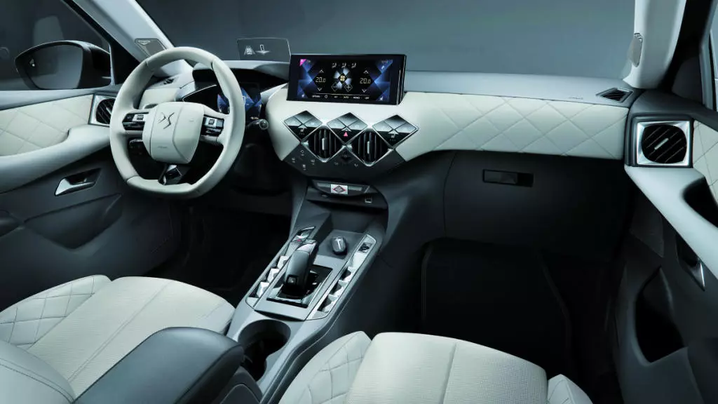 ds3 crossback lan interior tegang