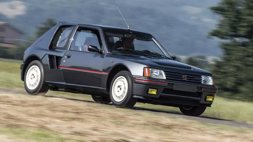 Peugeot 205 T16 Kab