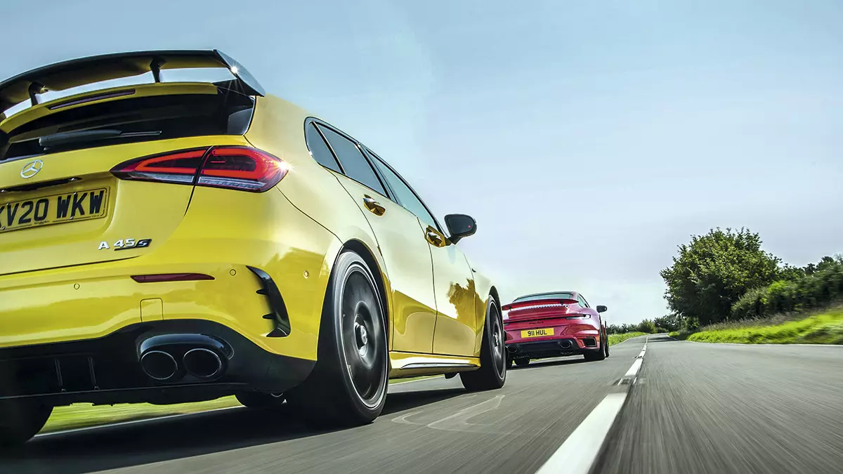 Mercedes-AMG A 45 S қарсы Porsche 911 Turbo S (992): жағымсыз тосын