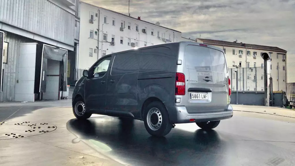 Citroën Jumpy sähköinen takana