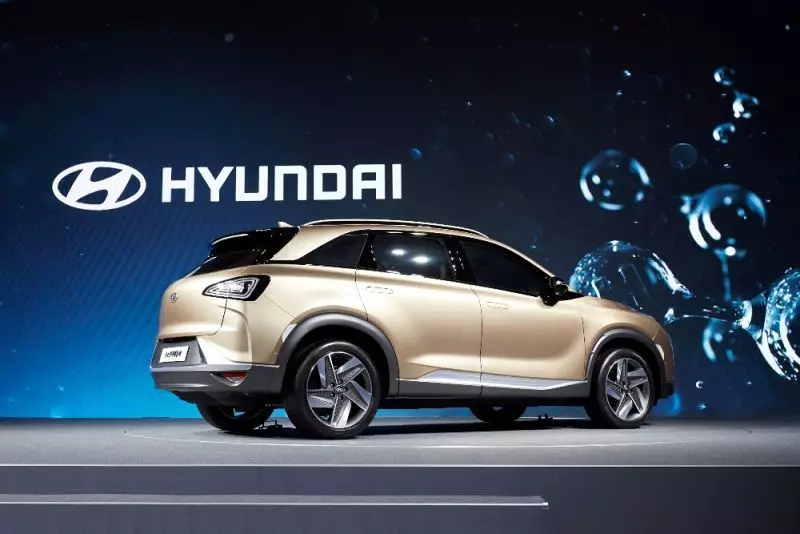 Артқы Hyundai Next Generation FCEV