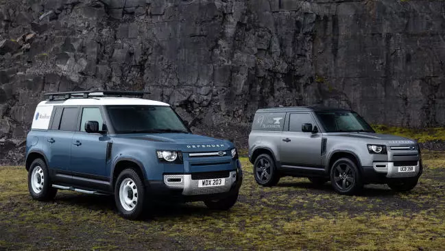 Land Rover Defender Hard Top ya isa Spain