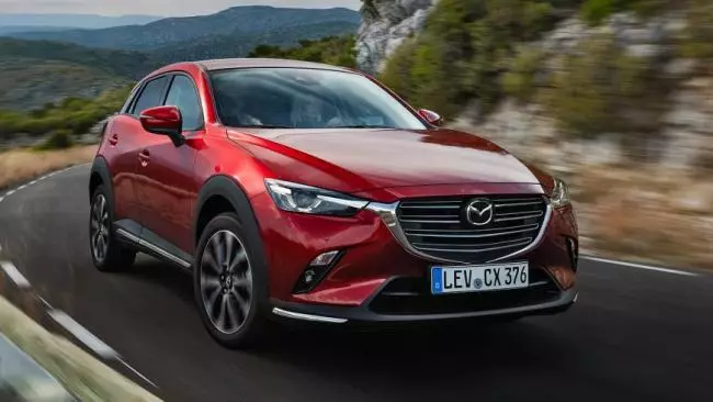 مزدا CX-3 1.8 Skyactiv-D Zenith ازموینه