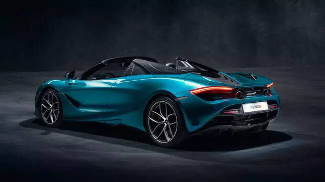 McLaren 720S Spider arrière