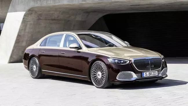 Jaunā Mercedes-Maybach S-Class 2021: maksimālā vācu greznības izpausme