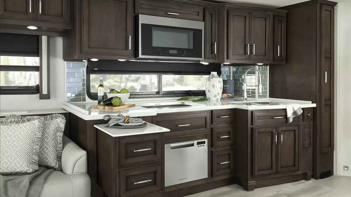 Newmar kitchen taga