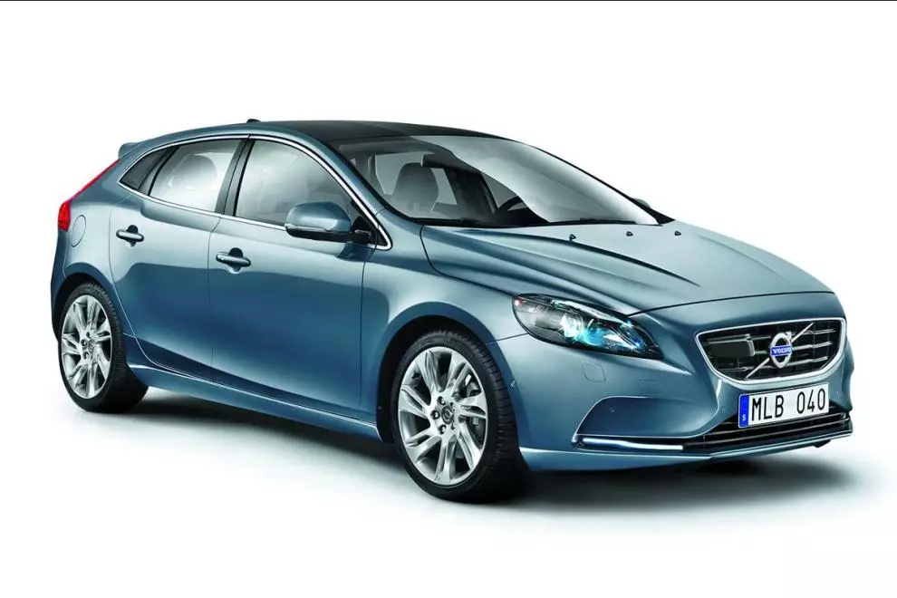 Volvo V40