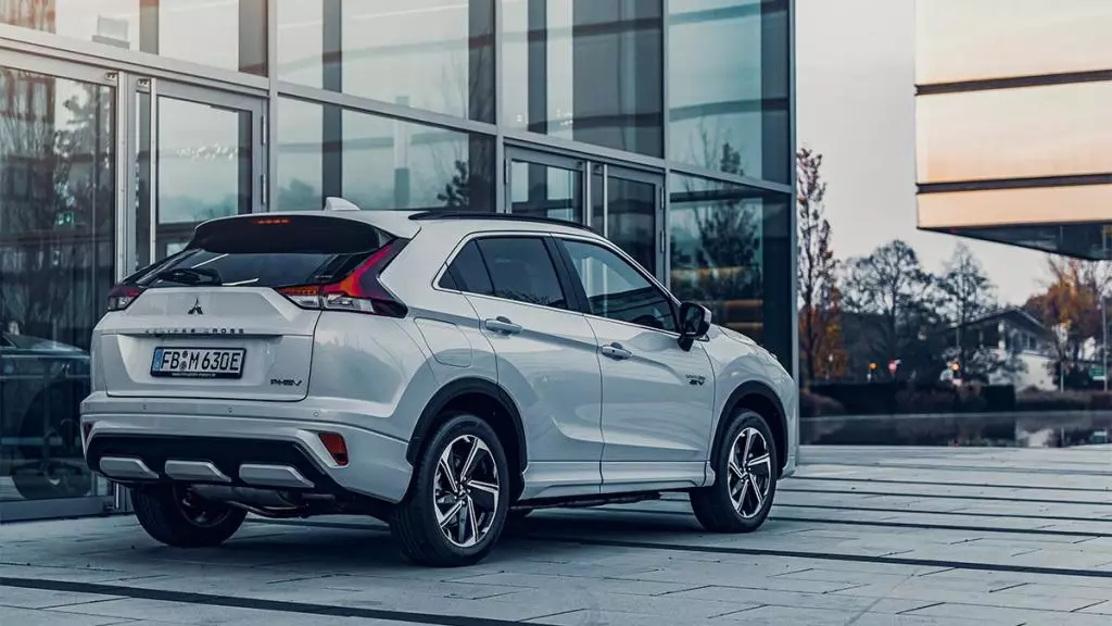 Mitsubishi Eclipse Cross PHEV