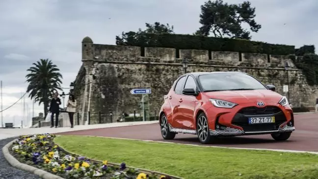 Earste test fan de Toyota Yaris hybride 2020