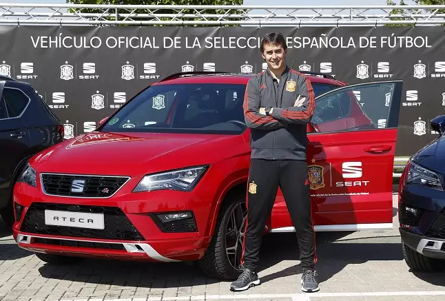 Seat, a spanyol futballcsapat hivatalos szponzora