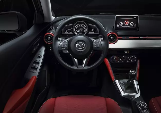 mazda2 2015 بهر 7