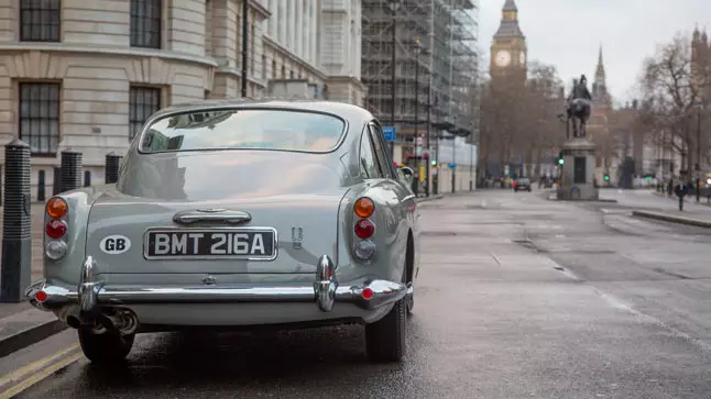 Aston Martin DB5 Parhad