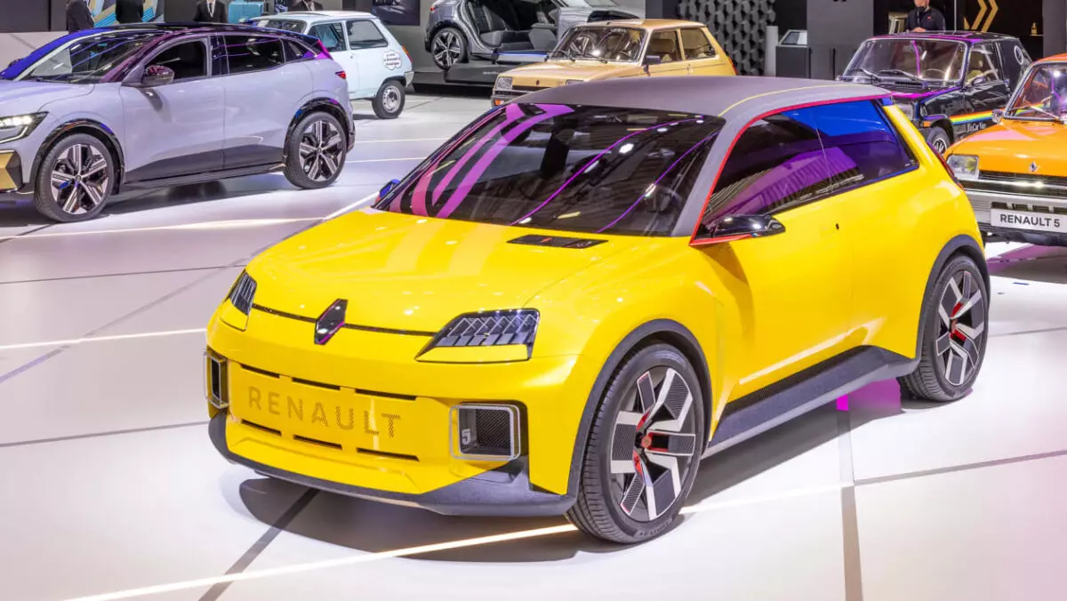 Confirmado! O novo Renault 5 elétrico verá a luz em 2024, você o compraria?