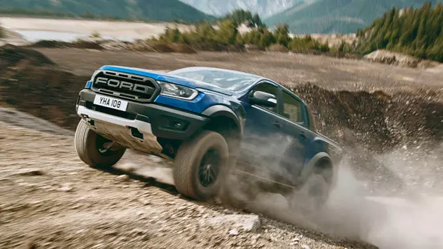 Ford Ranger Raptor offroad