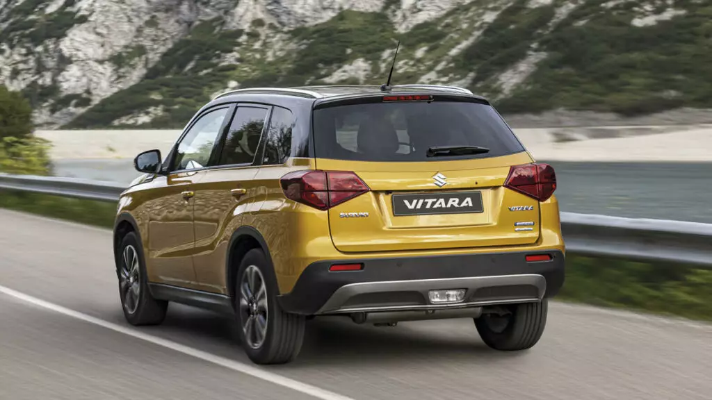 Uji Suzuki Vitara 2021