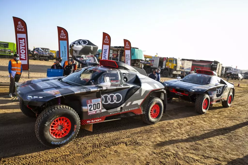 Audi RS Q e-tron Dakar 2022