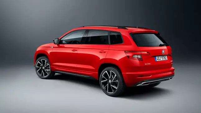 Skoda Karoq Sportline ngasemva