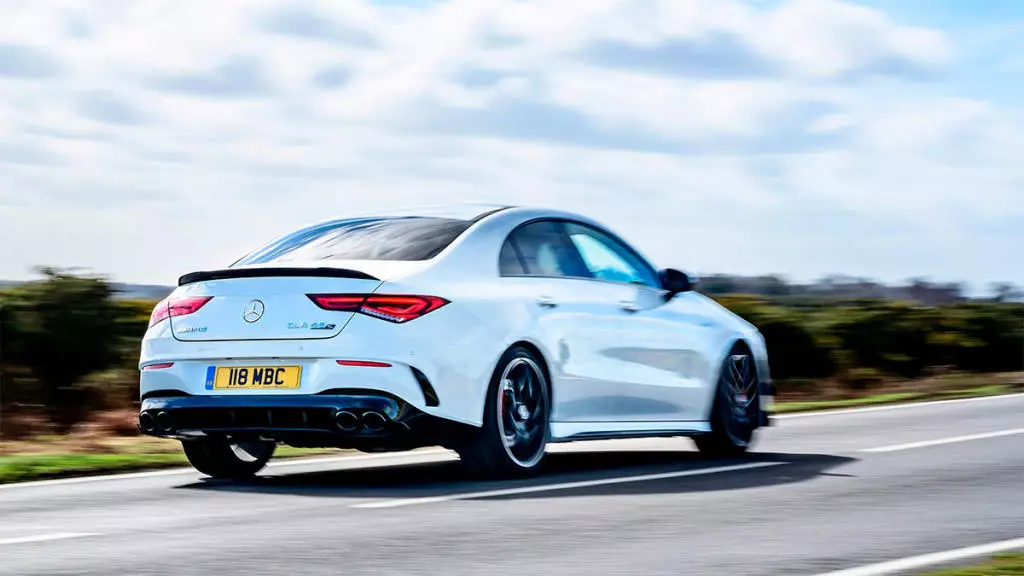 مرسيدس AMG CLA45 S.