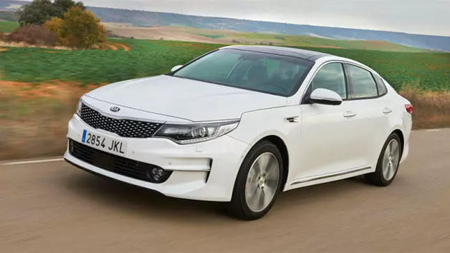 I-KIA Optima