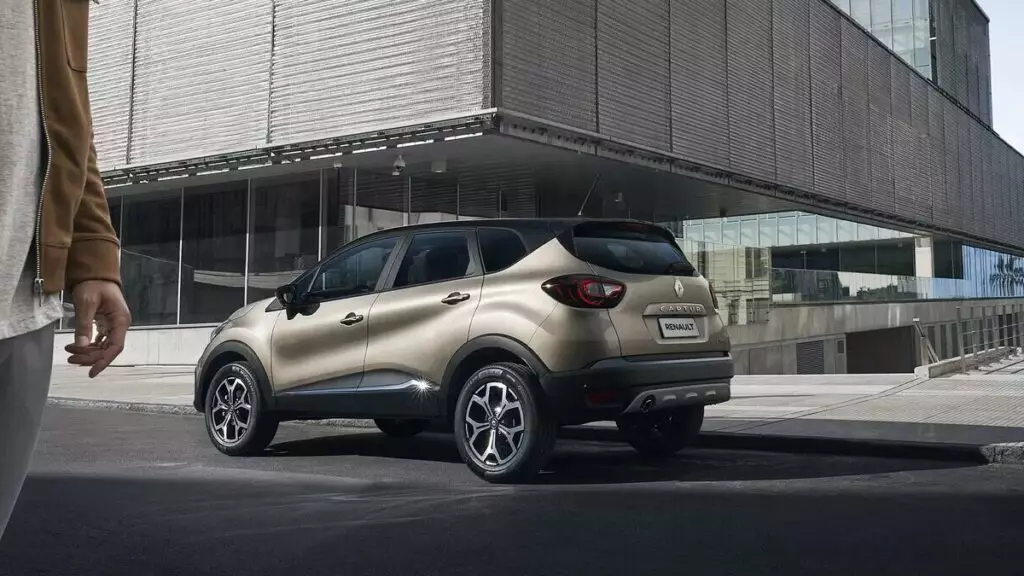 Traseira do Renault Captur 2021