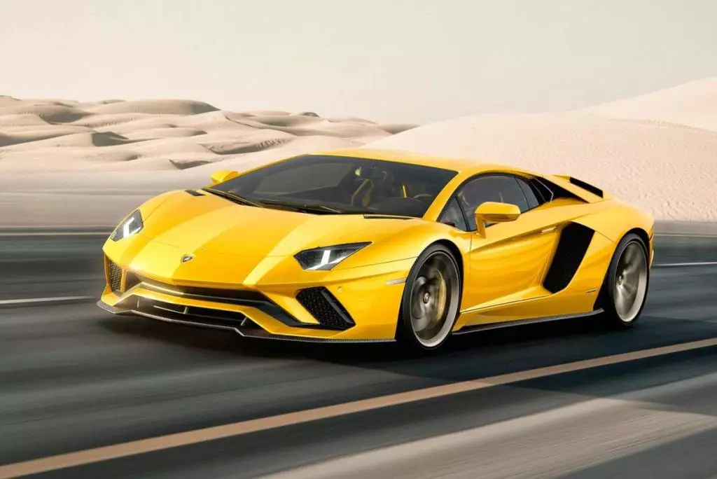 Lamborghini Aventador