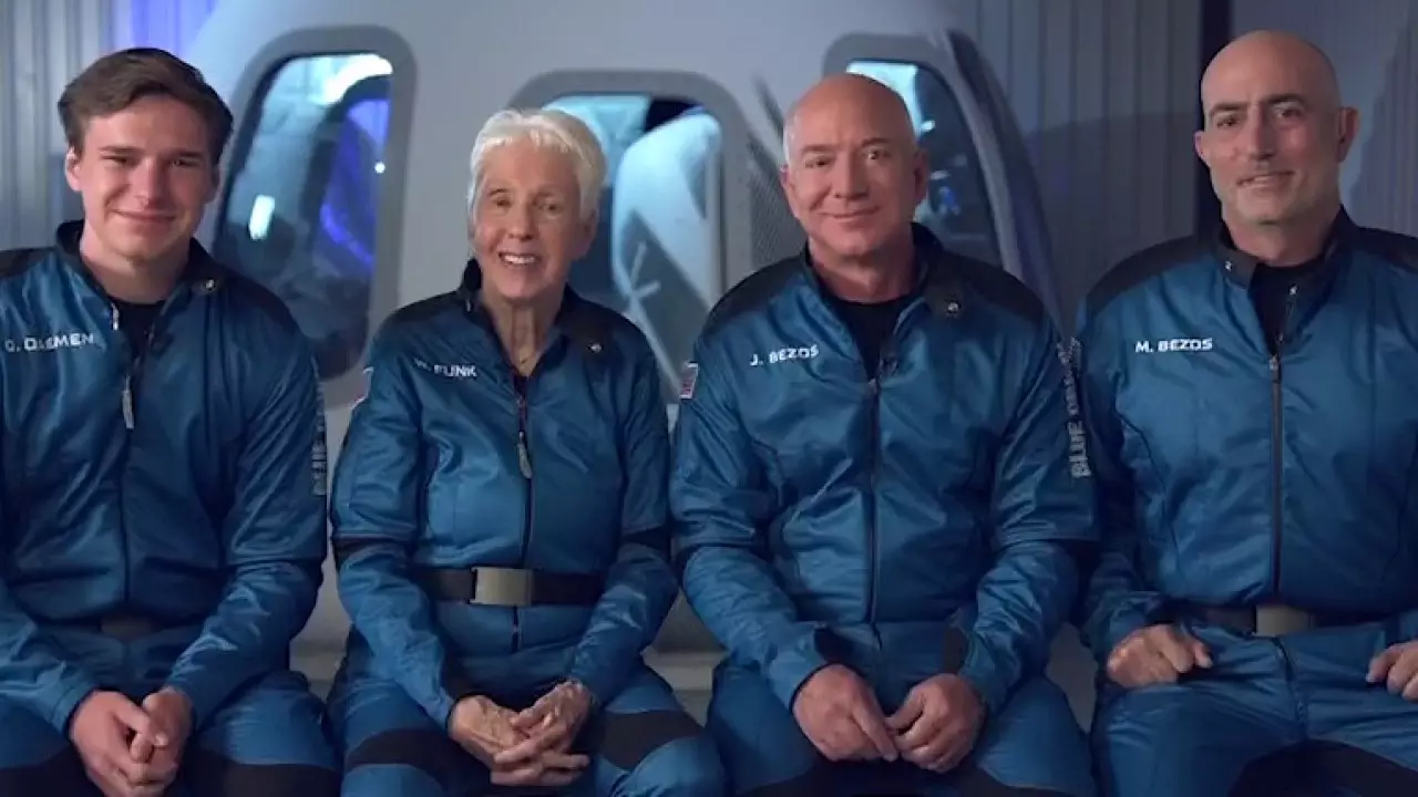 Dit wordt de ruimtereis van miljardair Jeff Bezos aan boord van de New Shepard