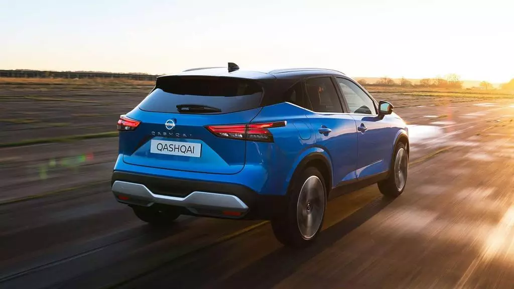 Nissan Qashqai 2021 zadaj