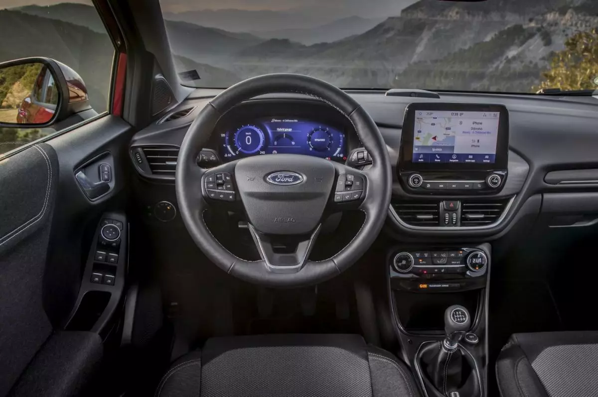 2020 Ford Puma dashboard