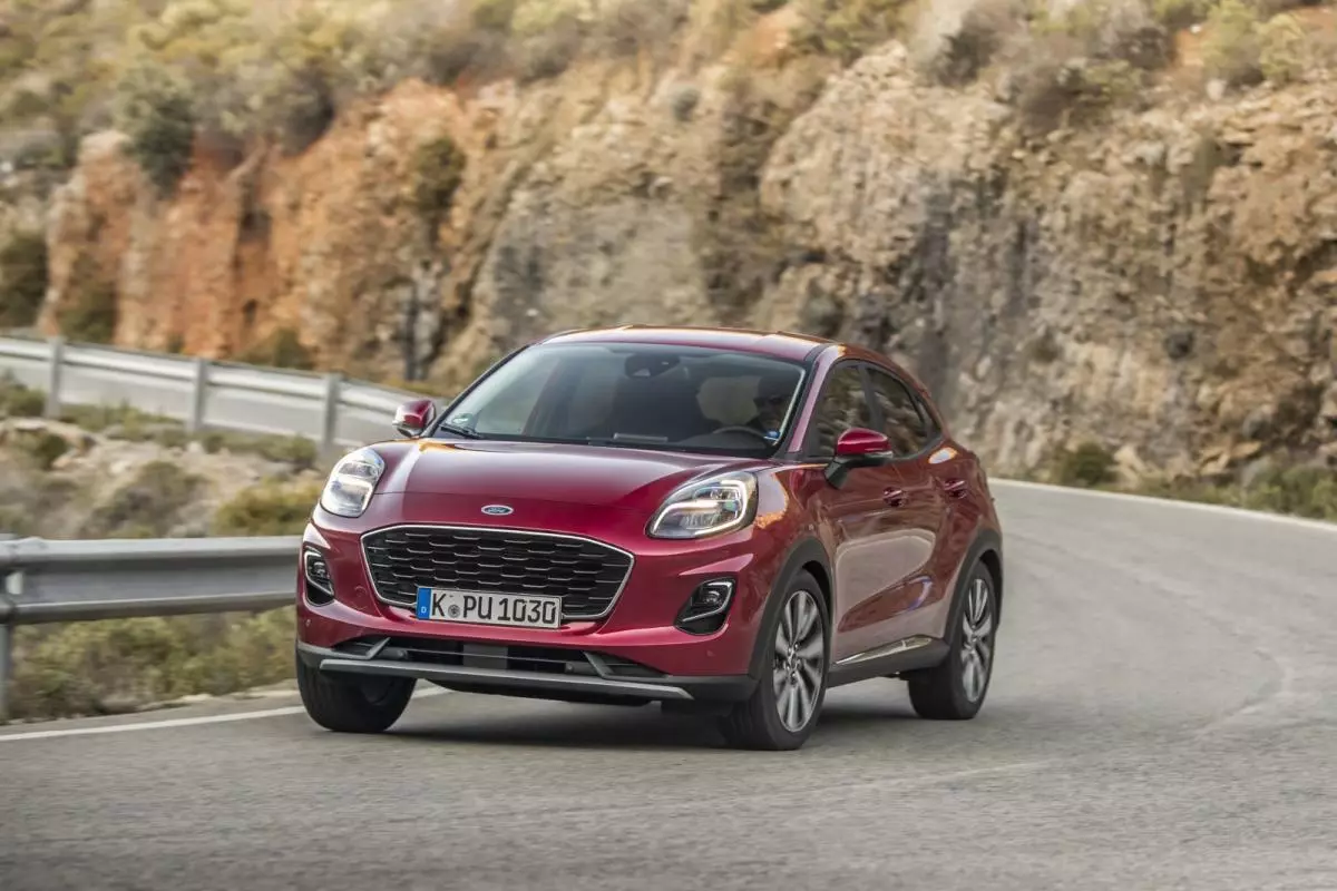 Ford Puma 2020 dinamikoa