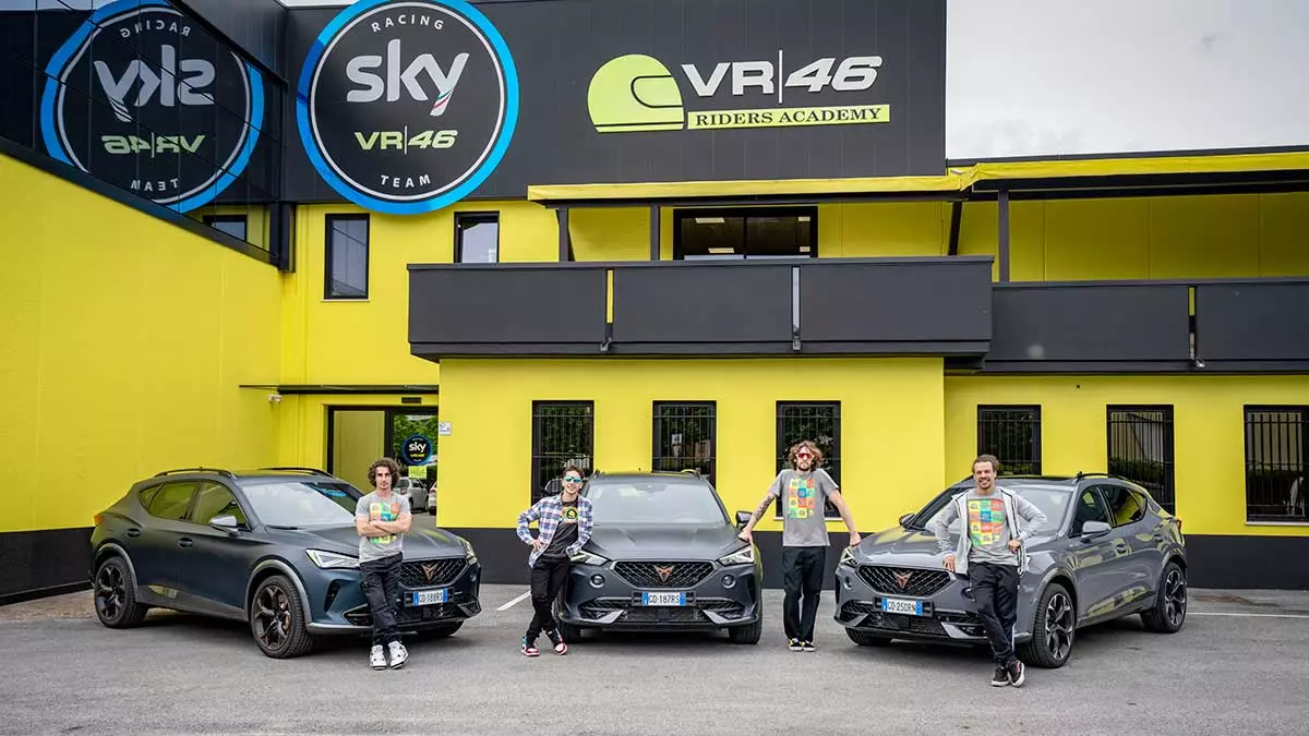 CUPRA-au-ma-Valentino-Rossis-VR46-Riders-Academy_2_HQ