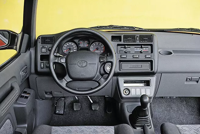 Toyota RAV4 1e generaasje (1995-2000): brûkt test