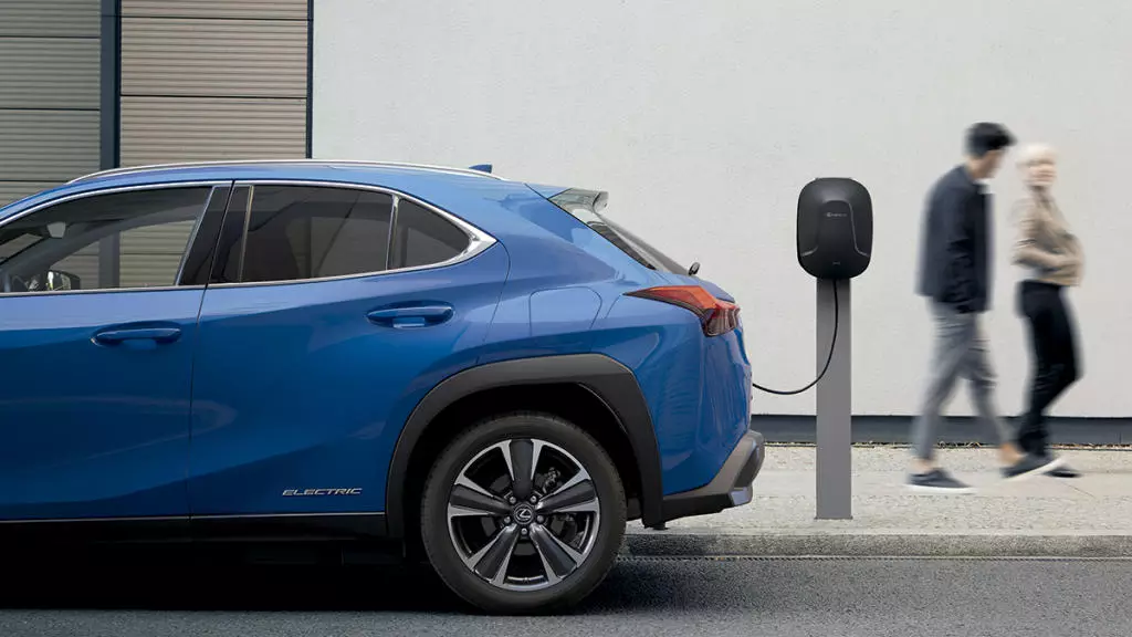 lexus ux 300e