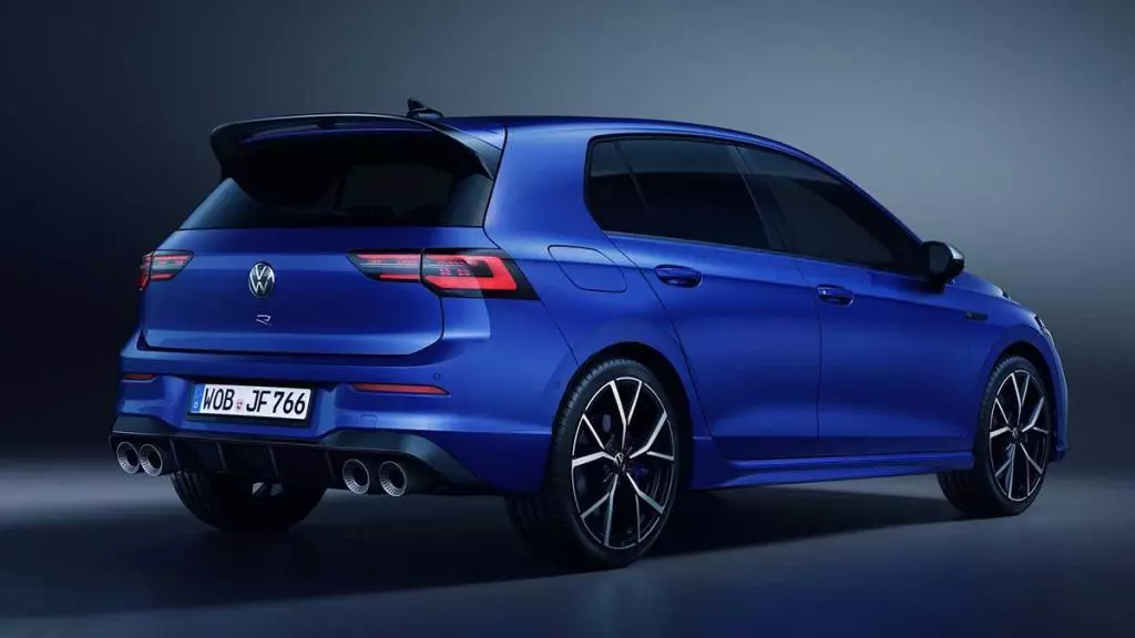 Volkswagen Golf R malantaŭo