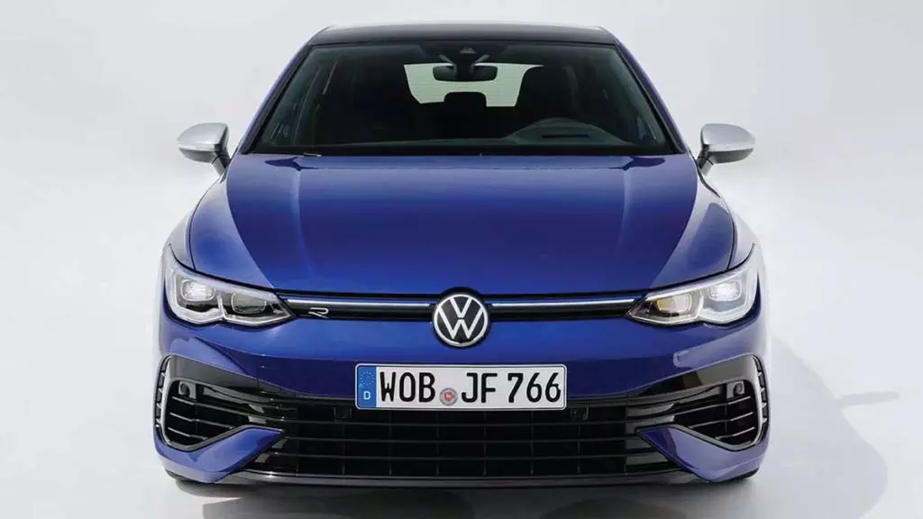 Volkswagen Golf R ngarep