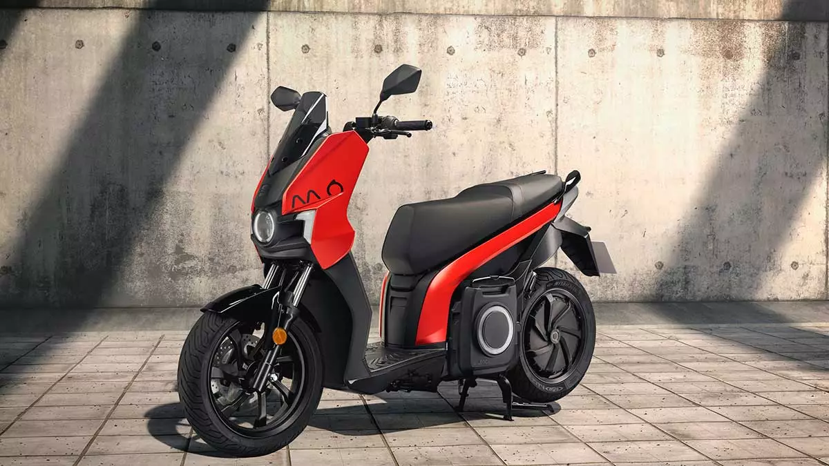 koltuk mo, 12502hq scooter'ı için İspanya'da online ön rezervasyona başladı